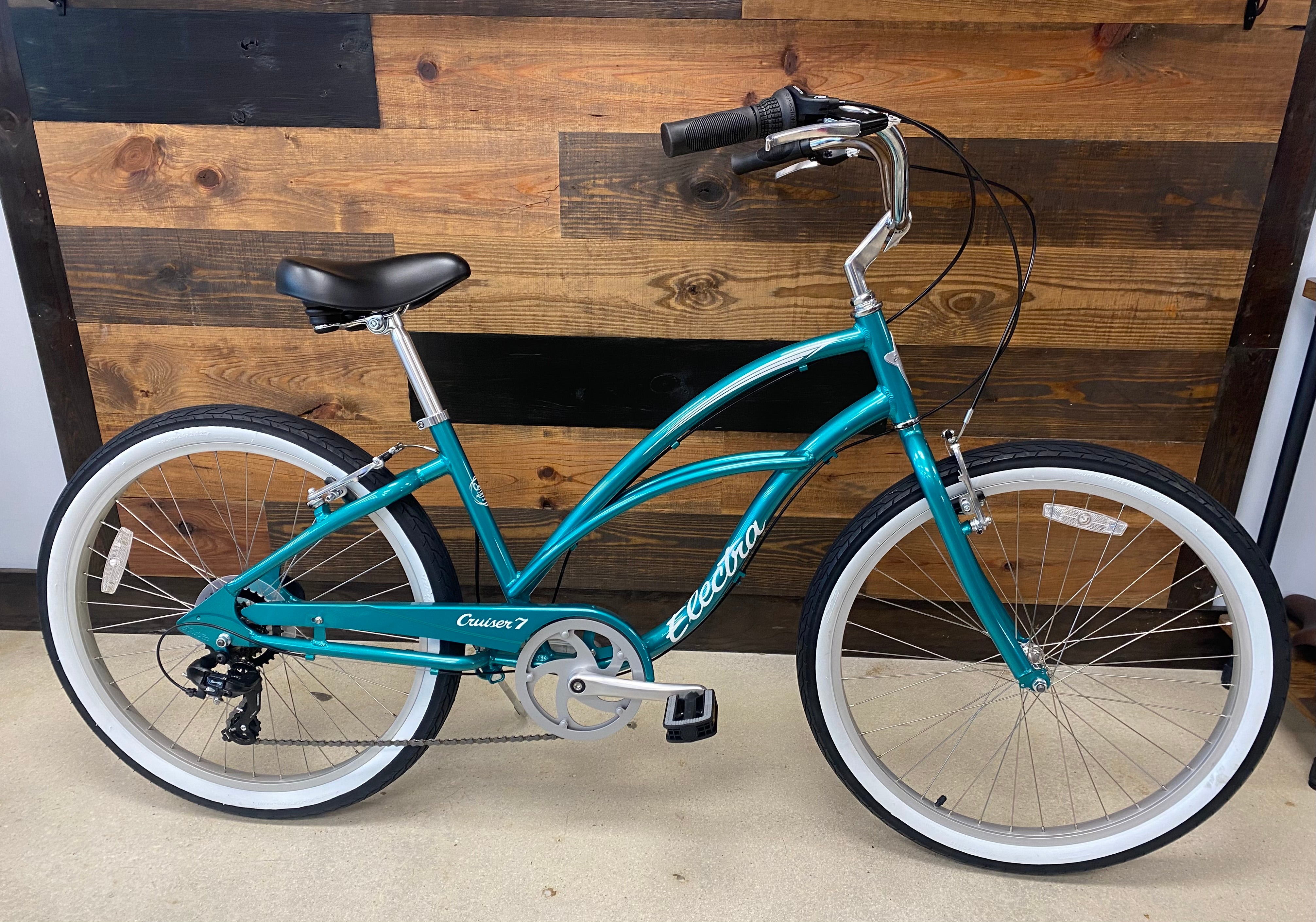 ELECTRA - CRUISER 7D (STEP-THRU)